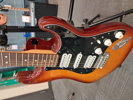 Gear Hunter | Fender PLAYER STRAT HSH